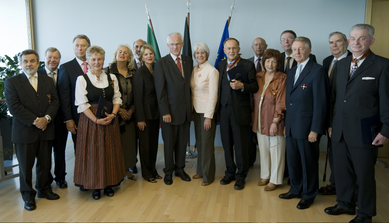 Auszeichnung Bundesverdienstkreuz für Prof. Dr. Ulrike Detmers ...